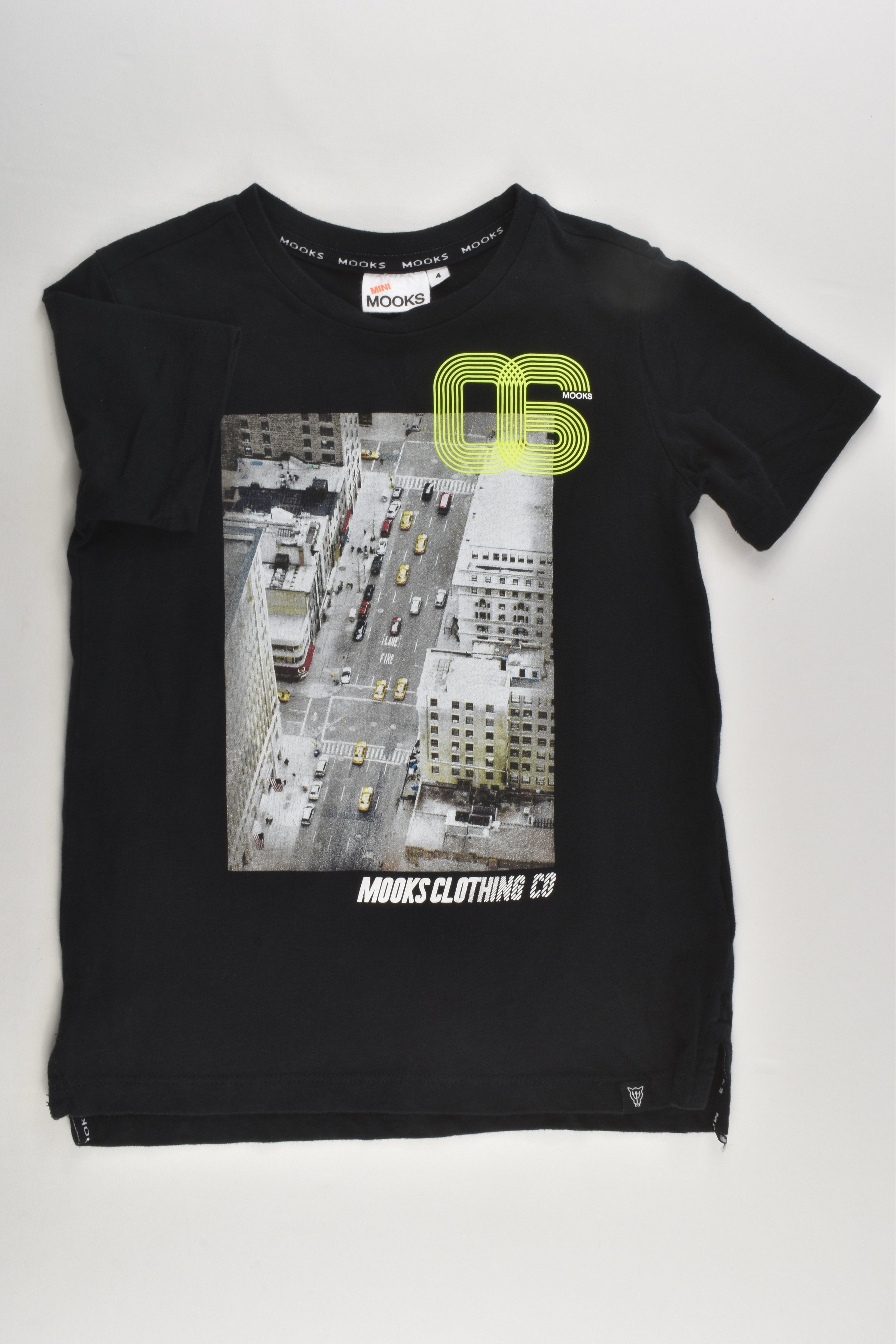 Mini Mooks Size 4 City View T-shirt – MiniMe Preloved - Baby and Kids ...